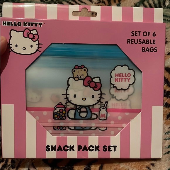 Hello Kitty | Kitchen | Hello Kitty Snack Pack Set | Poshmark